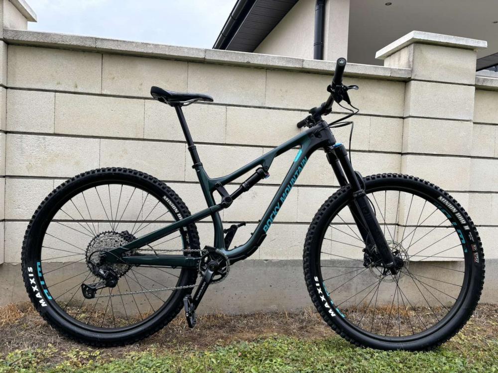 Rocky mountain instinct -29er-Carbon