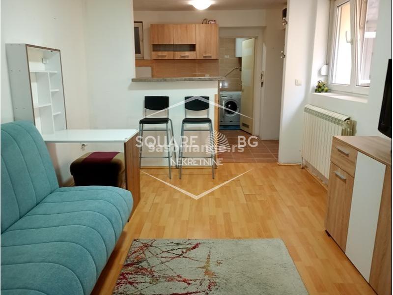 Slavija, 1.5 renoviran, male režije ID#3796 500 €