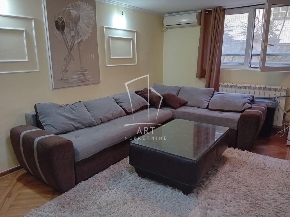 Banovo brdo, mirna lokacija ID#9839 550 €