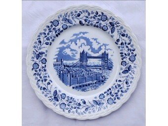 Engleski porcelan Grindley London scenes