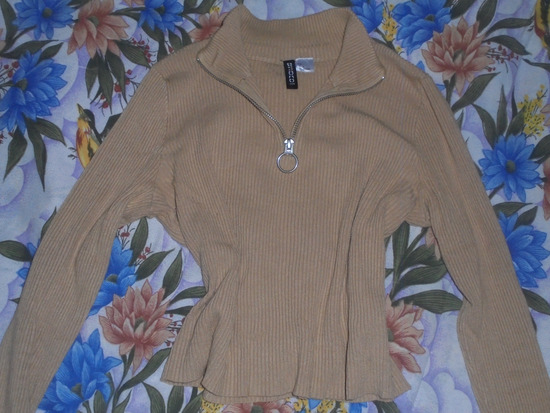 crop top na duge rukave