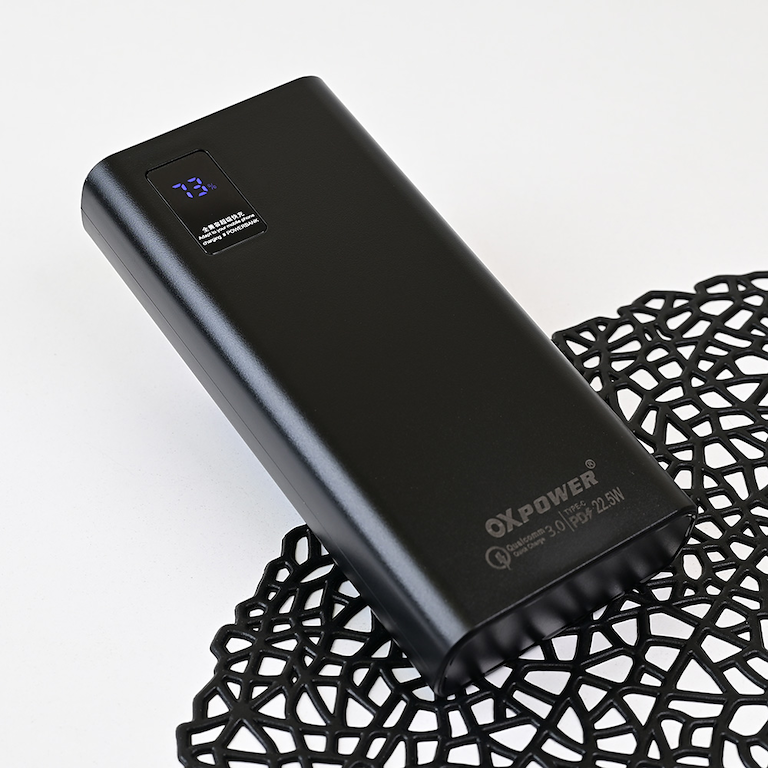 Univerzalna Back Up Baterija prenosiva baterija Oxpower PD22 20000mAh crna