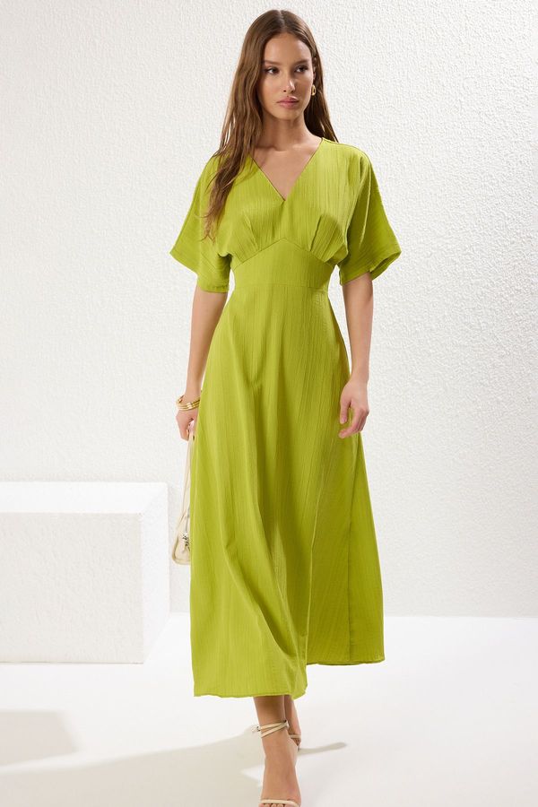 TRENDYOL OIL GREEN A-LINE CORSAGE DETAILED V-NECK MAXI WOVEN DRESS