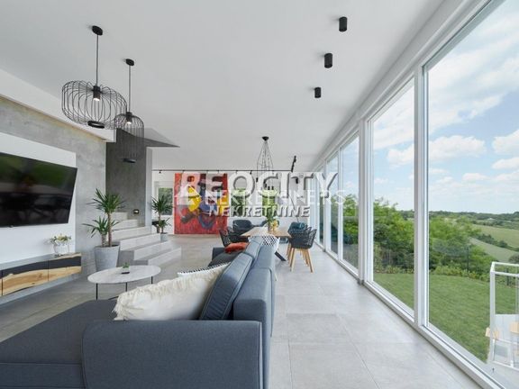 Sremski Karlovci, Fruška gora, , 4.0, 310m2, 3500EUR