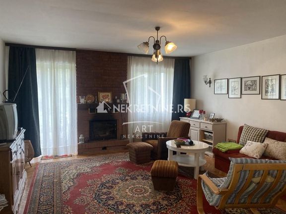 Meljak centar,kuća mereno 149m2 ID#6492