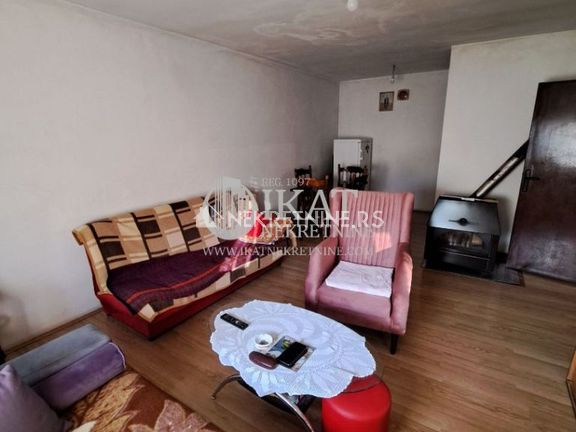 Zemun, Batajnica, kuća, 90m2 ID#3623