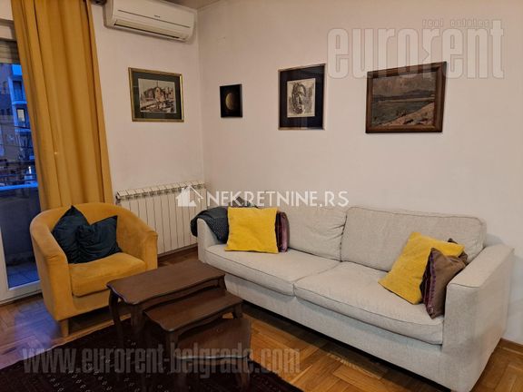 #48584, Izdavanje, Stan, ZVEZDARA-ĐERAM, 600 EUR