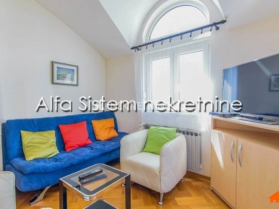 Vračar, Crveni krst, 1.5 stan, 44m2, 650 EUR, ID 24435