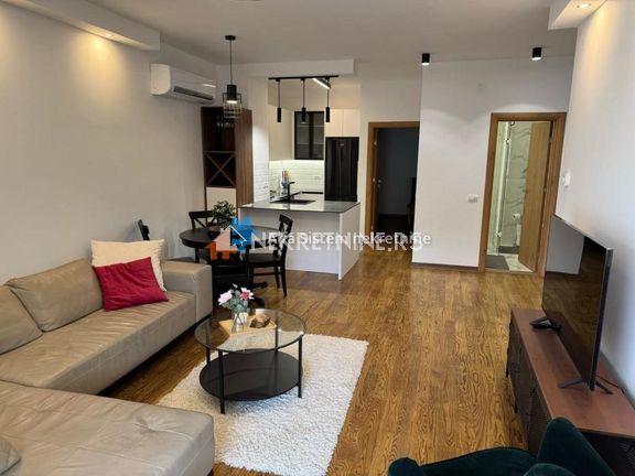 Vračar, Čubura, 3.0 stan, 70m2, 1299 EUR, ID 51684