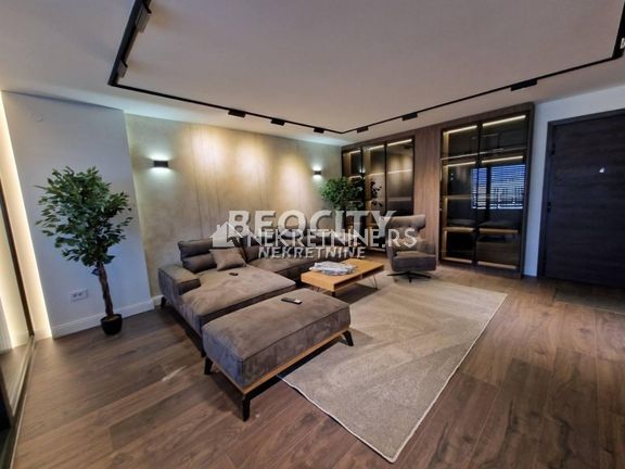 Vračar, Kalenić pijaca, , 5.0, 200m2, 3000EUR