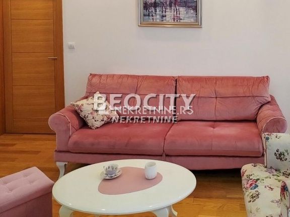 Vračar, Crveni krst, , 2.0, 45m2, 700EUR