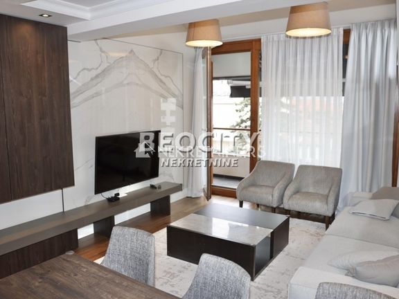 Vračar, Crveni krst, , 3.0, 80m2, 1500EUR