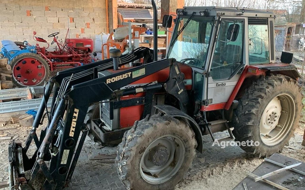 Massey Ferguson MF 1004 traktor točkaš