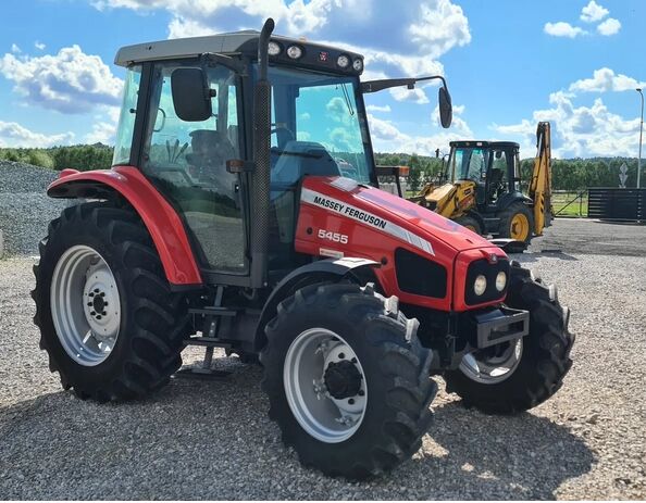 Massey Ferguson 5455 traktor točkaš