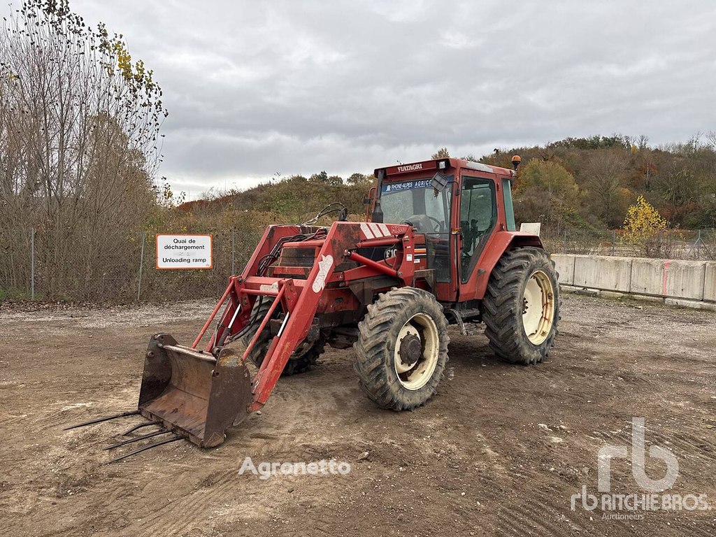 Prodaje se FIAT F100DT1 Tracteur Agricole traktor točkaš na aukciji