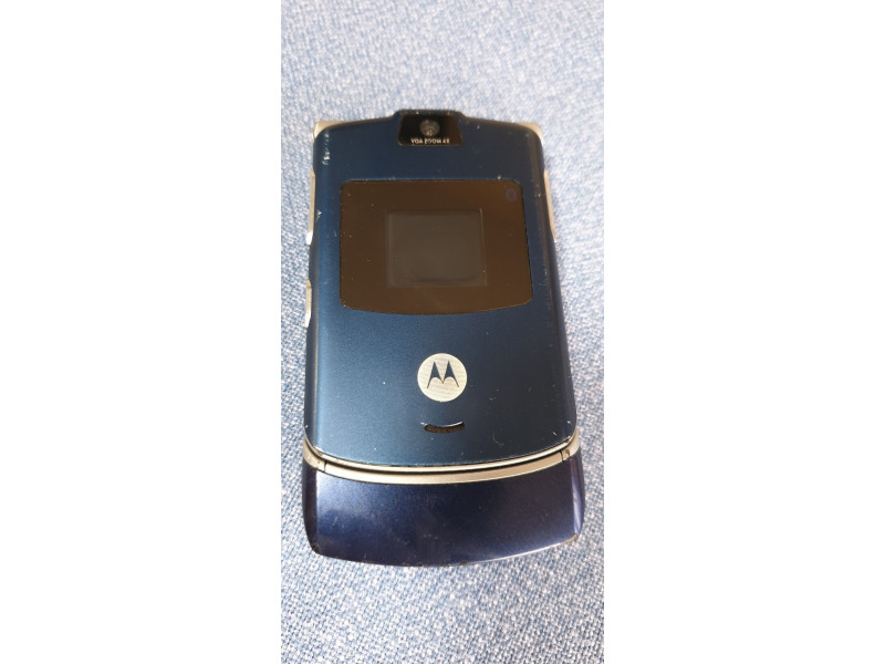 Motorola V3