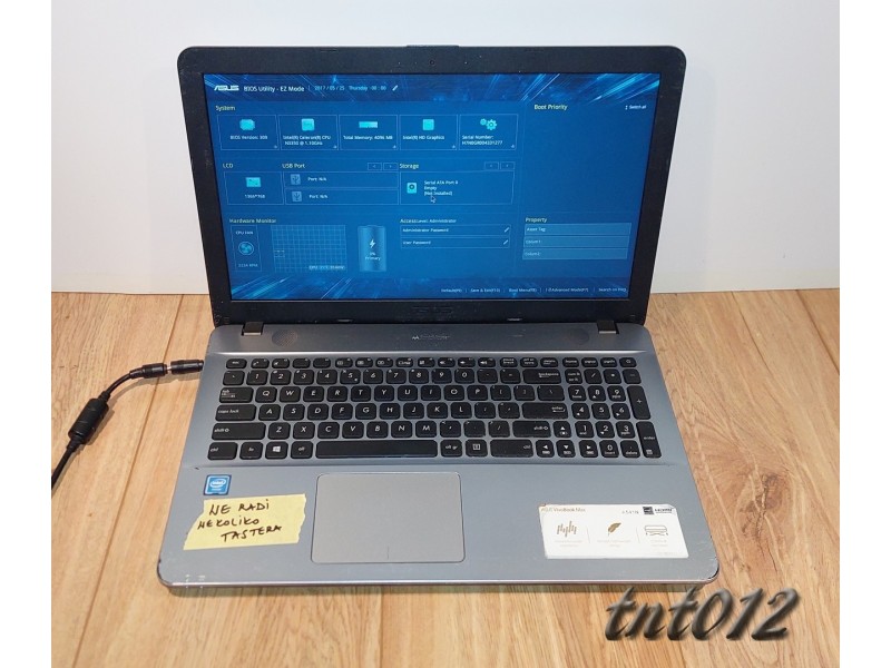 == ASUS A541N / Celeron N3350 / 4Gb / 15,6 LED ==