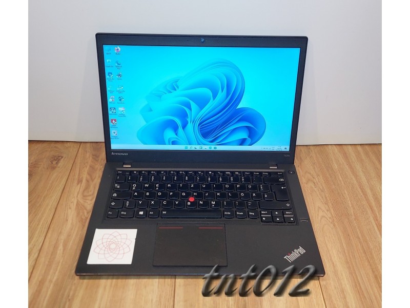 == LENOVO T431s / i5-3337U / 320Gb / 4Gb / 14 HD+ ==