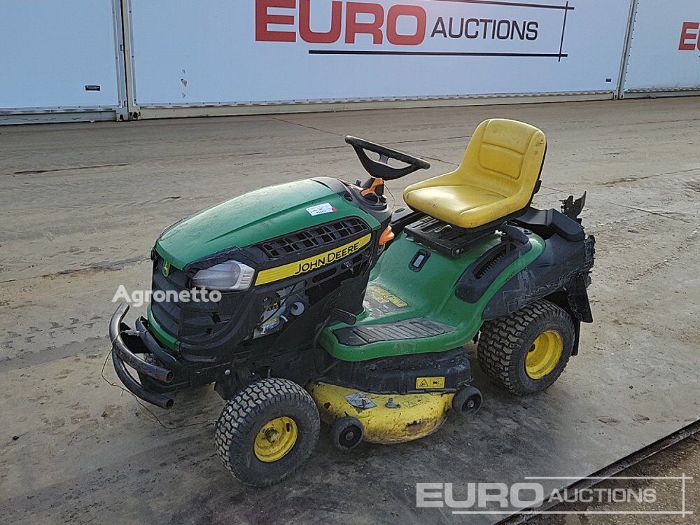 Prodaje se John Deere X166R traktor kosilica na aukciji