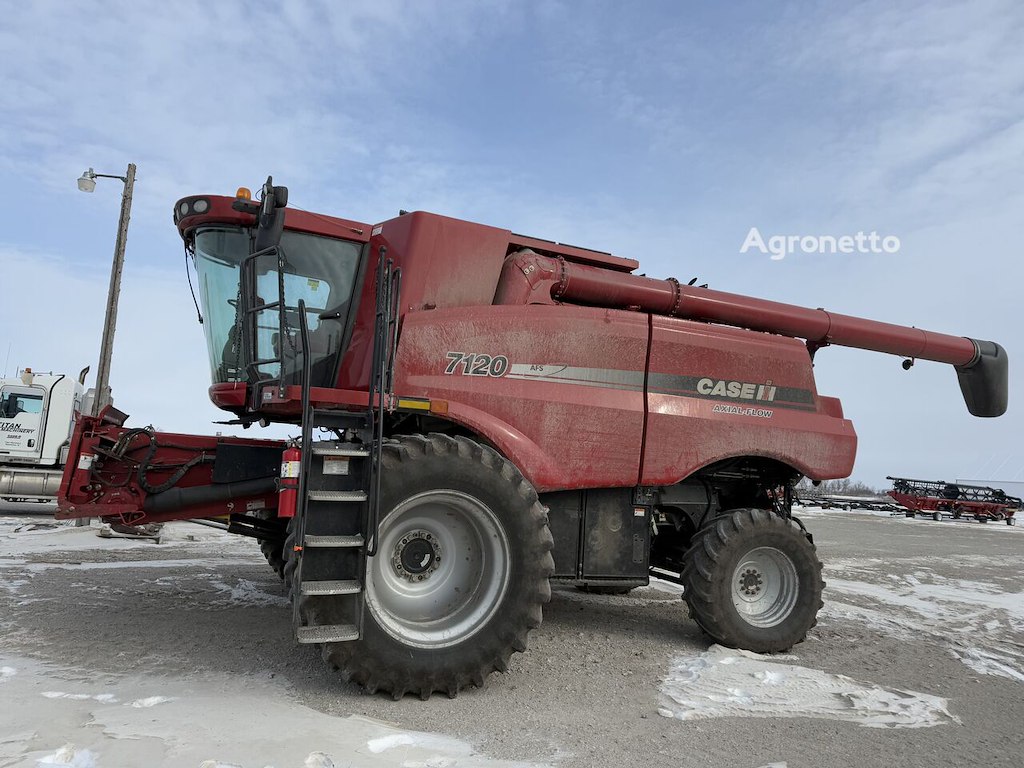 Case IH 7120 kombajn za žito