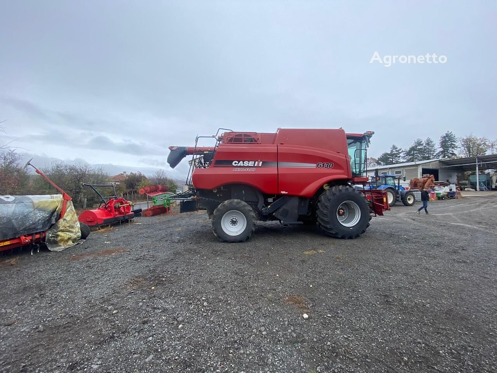 Case IH 6130 kombajn za žito