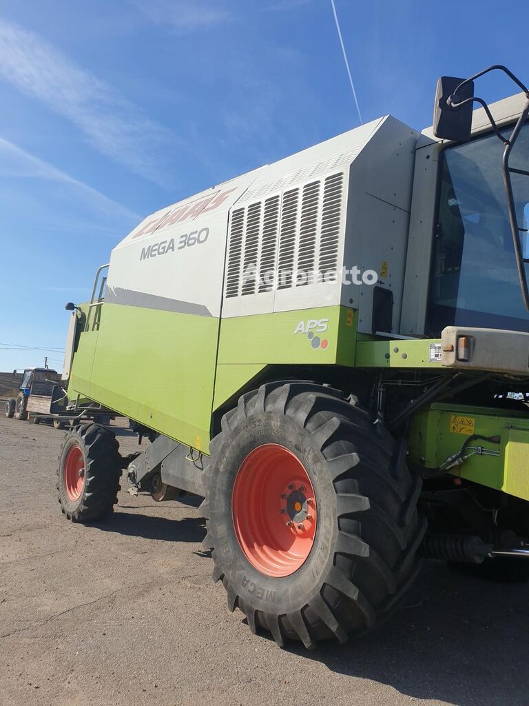 Claas Mega 360 kombajn za žito