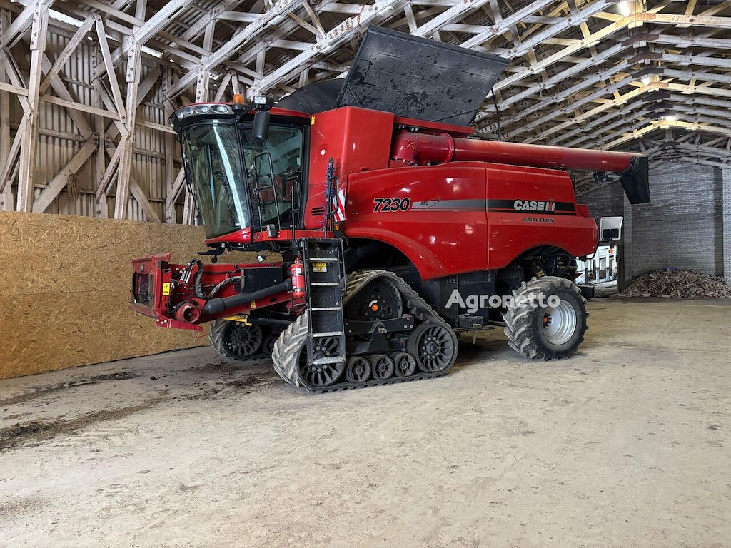 Case IH Axial Flow 7230 kombajn za žito