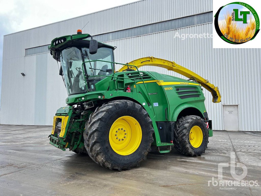 Prodaje se John Deere 8500 4WD 2-Point Ensileuse krmni kombajn na aukciji