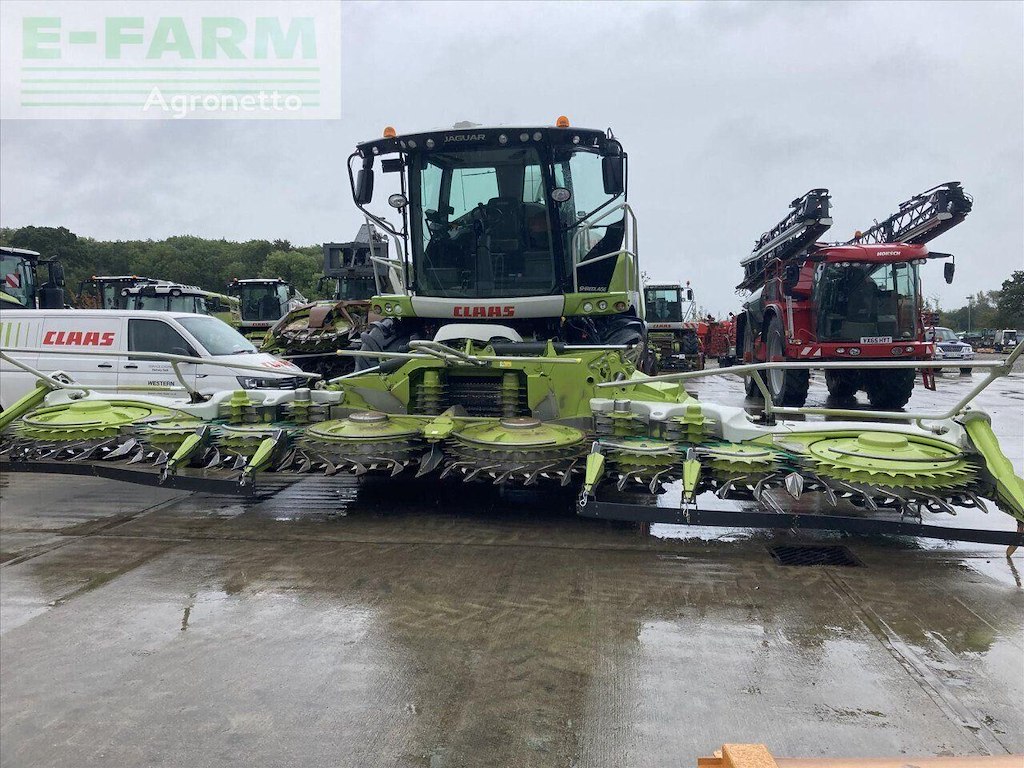 Claas ORBIS 900 krmni kombajn