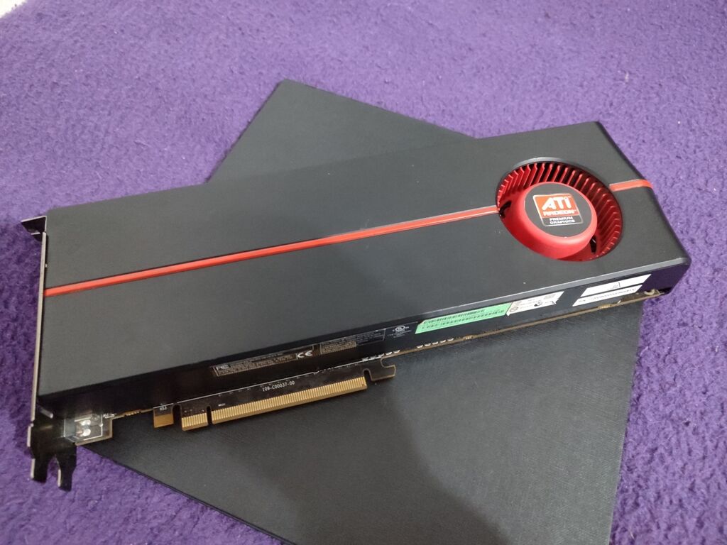 Amd radeon hd 5970 2 gb U dobrom stanju. Nije testirana jer ne moze da