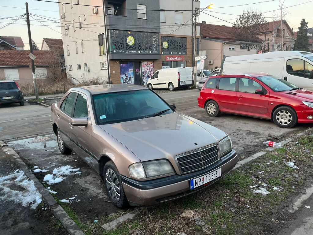 Mercedes-Benz C 180: 1.8 l | 1996 г. Limuzina