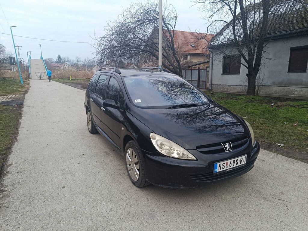 Peugeot 307: 2 l | 2003 г. 200000 km. Minibus