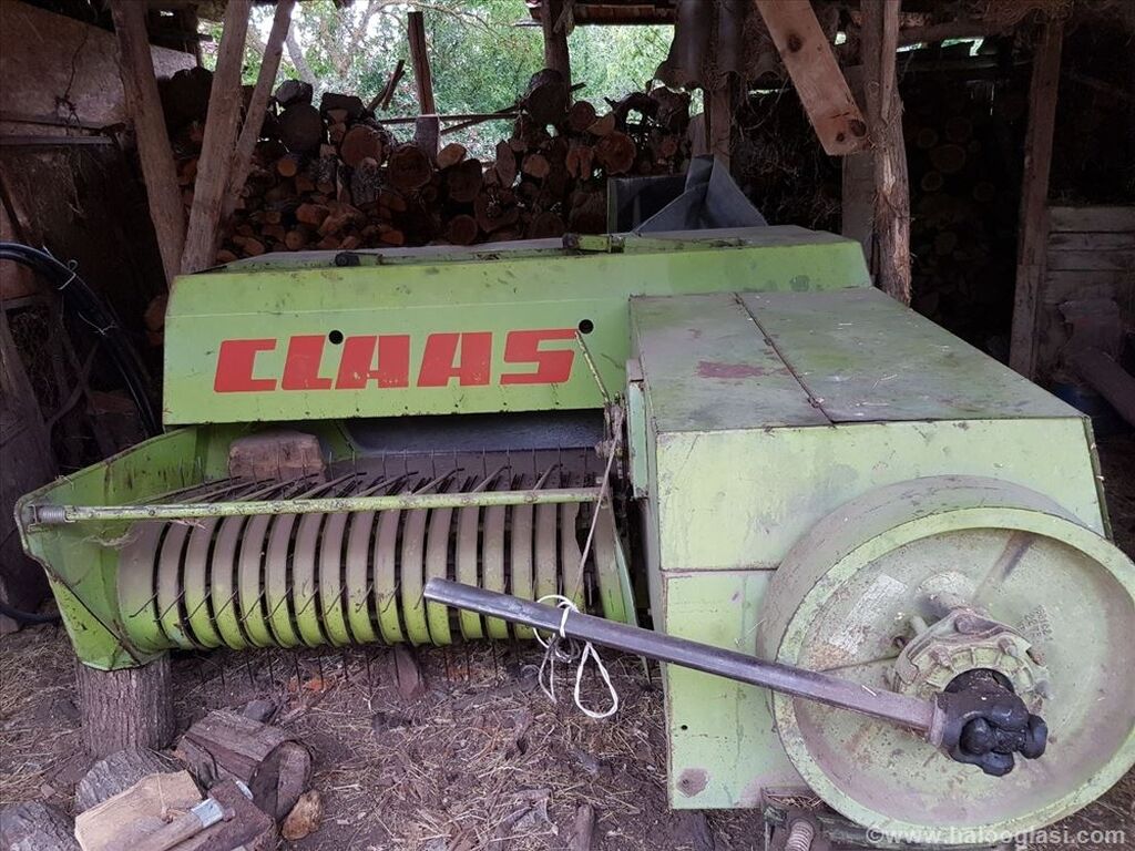 Claas markant 40 u ispravnom stanju nije puno korišćenja. garažirana