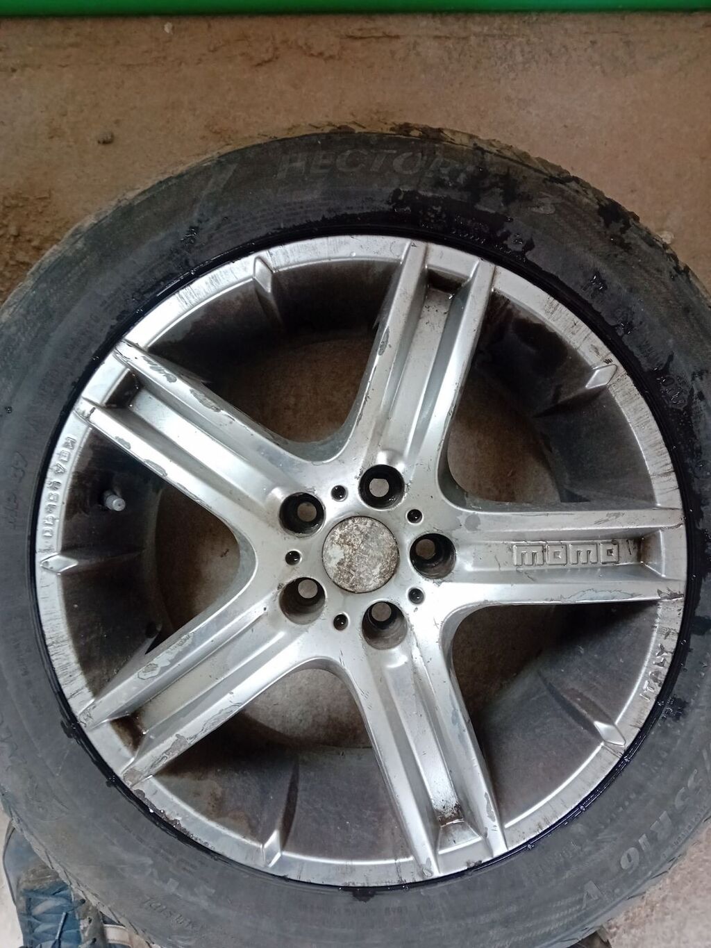 Polovne felne 16ice 5x100 za škodu,vw,seata… Na felnama se nalaze gume