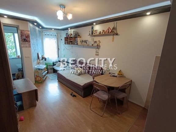 Novi Sad, Nova Detelinara, Janka Čmelika, 0.5, 27m2, 81000EUR