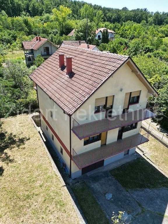 Kuća, Obrenovac, Barič