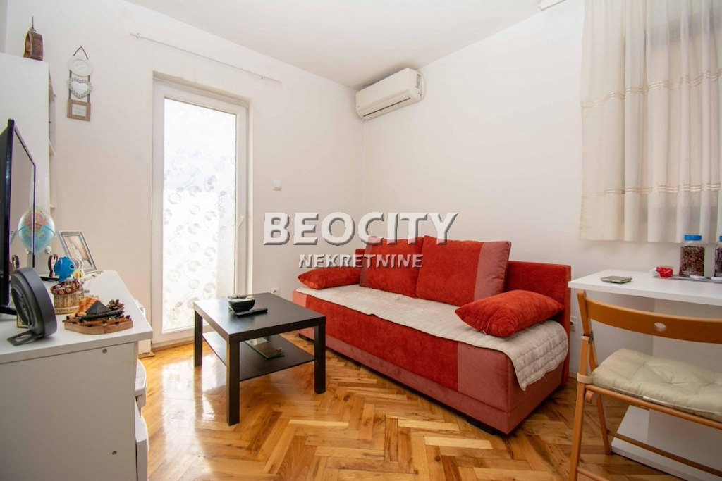 Čukarica, Bele vode, Leposave Vujošević, 1. 5, 32m2, 60800EUR