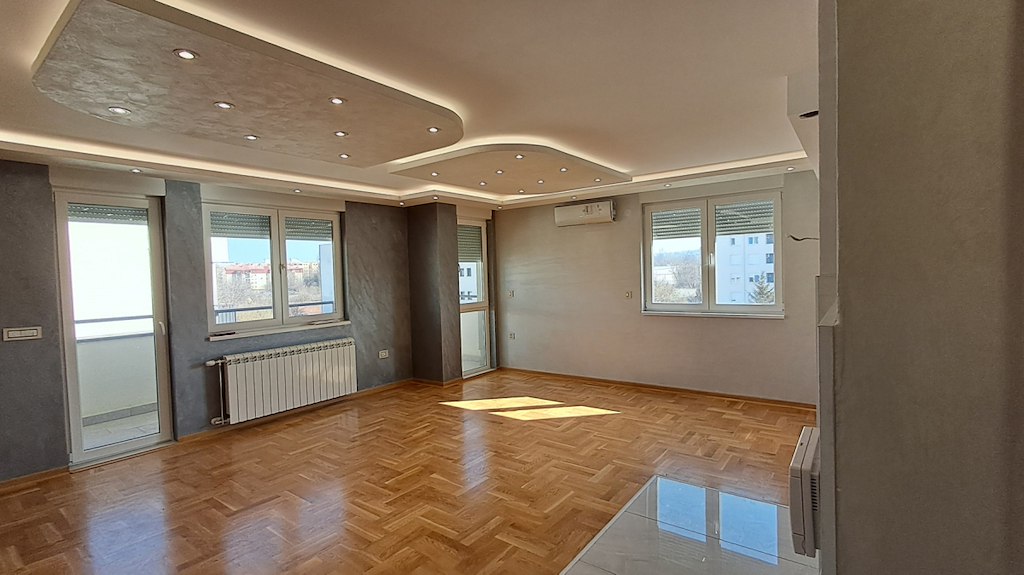 NOVI SAD - TELEP - 72. 00 m2