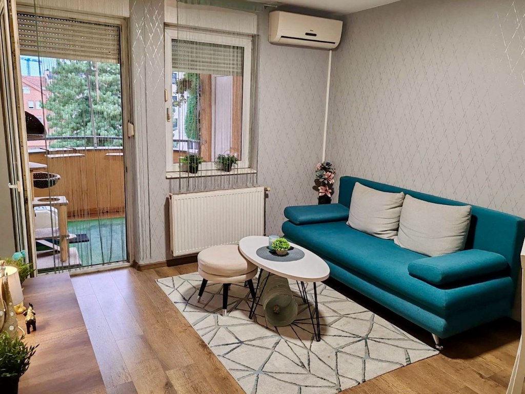 NOVI SAD - PODBARA - 45. 00 m2