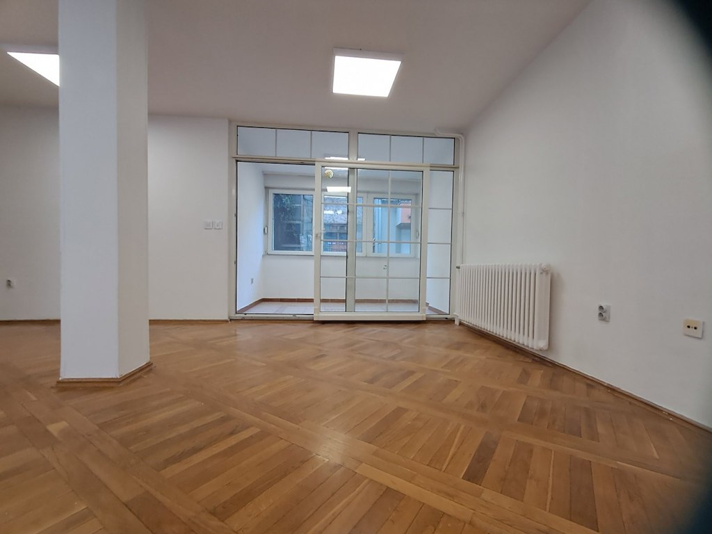 NOVI SAD - PODBARA - 96. 00 m2