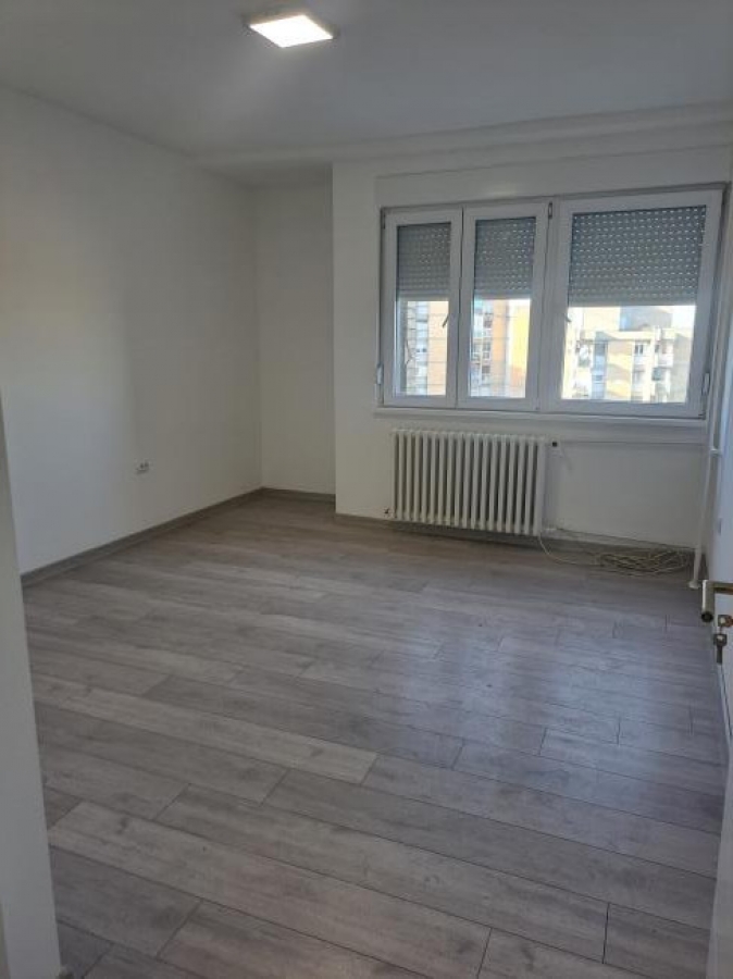 NOVI SAD - LIMAN 3 - 72. 00 m2