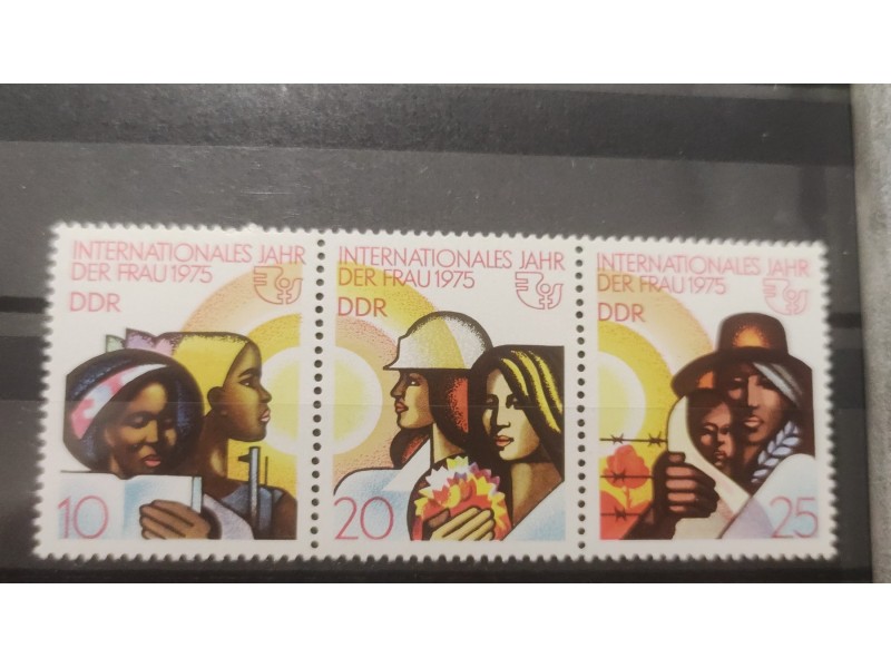 DDR 1975 KOMPLET MNH TROJAC