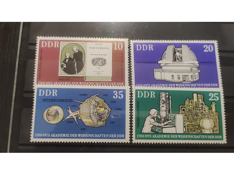 DDR 1975 KOMPLET MNH