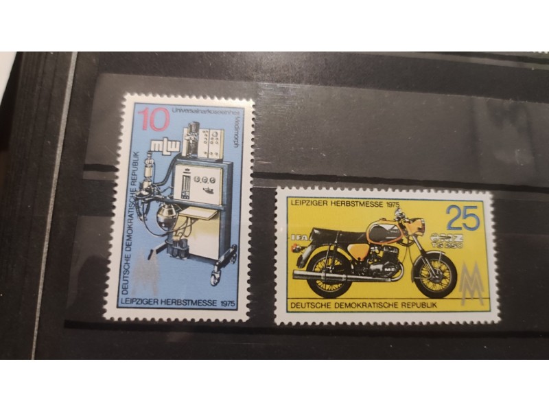 DDR 1975 KOMPLET MNH