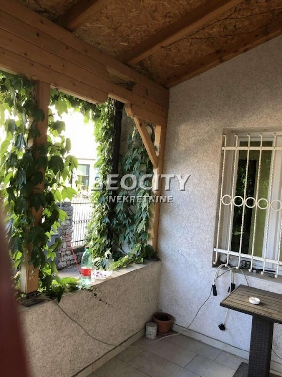 Novi Sad, Podbara, , 4. 0, 220m2, 1500EUR