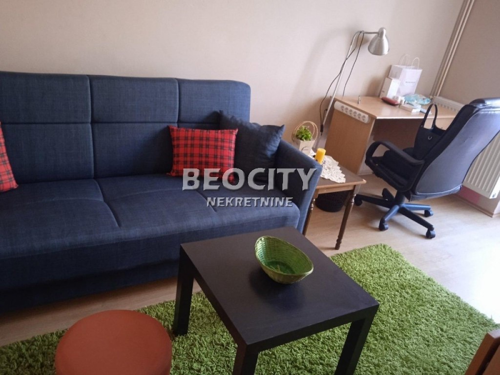 Novi Sad, Salajka, Petra Drezgića, 0. 5, 28m2, 250EUR