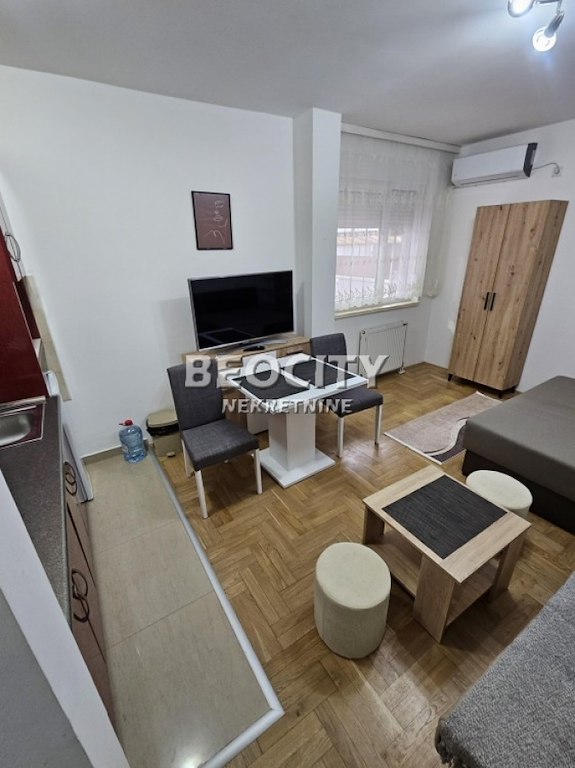 Novi Sad, Podbara, Marka Miljanova, 0. 5, 26m2, 320EUR