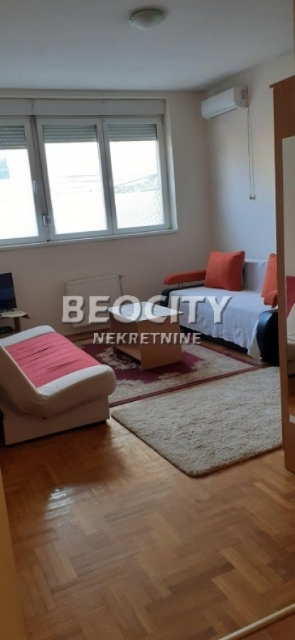 Novi Sad, Grbavica, Danila Kiša, 1. 0, 35m2, 300EUR