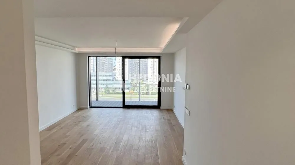 Prodaja, dvosoban stan, 71m2, Novi Beograd Blok 67, Novi Beograd, Beograd