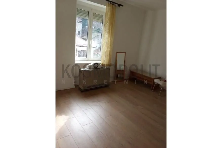 Prodaja, dvosoban stan, 38m2, Sarajevska, Beograd